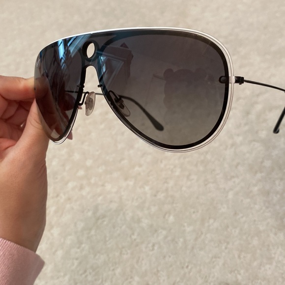 Ray-Ban | Accessories | Rayban Curved Aviator Sunglasses | Poshmark